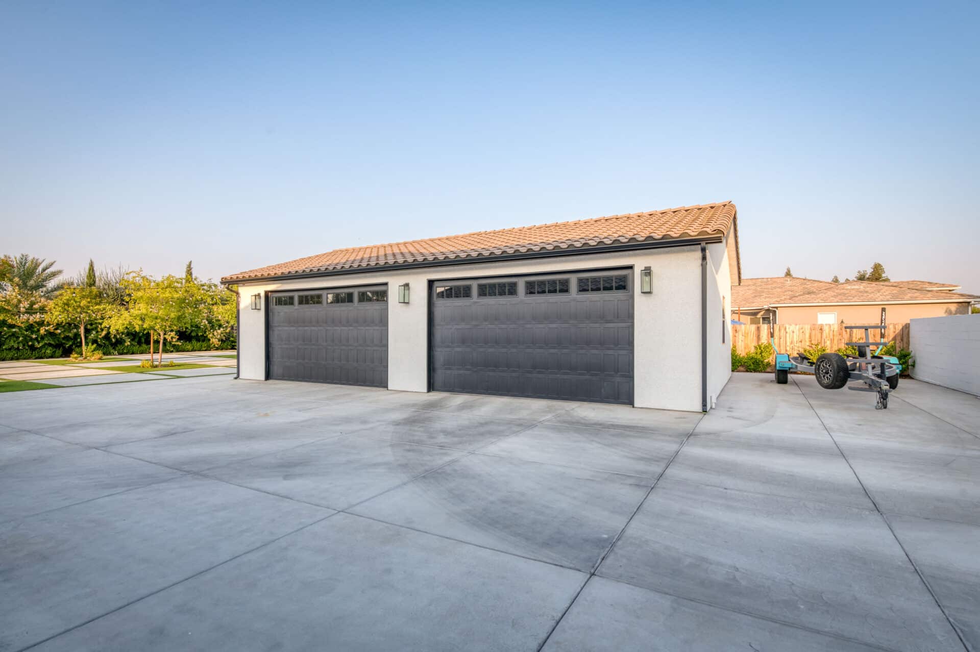 Custom Detached Garages In Central California